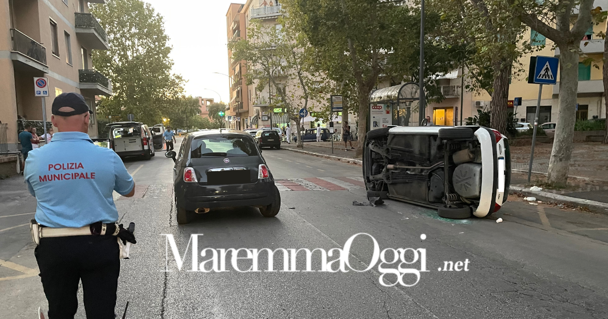 Mancata precedenza, l’auto si ribalta | MaremmaOggi