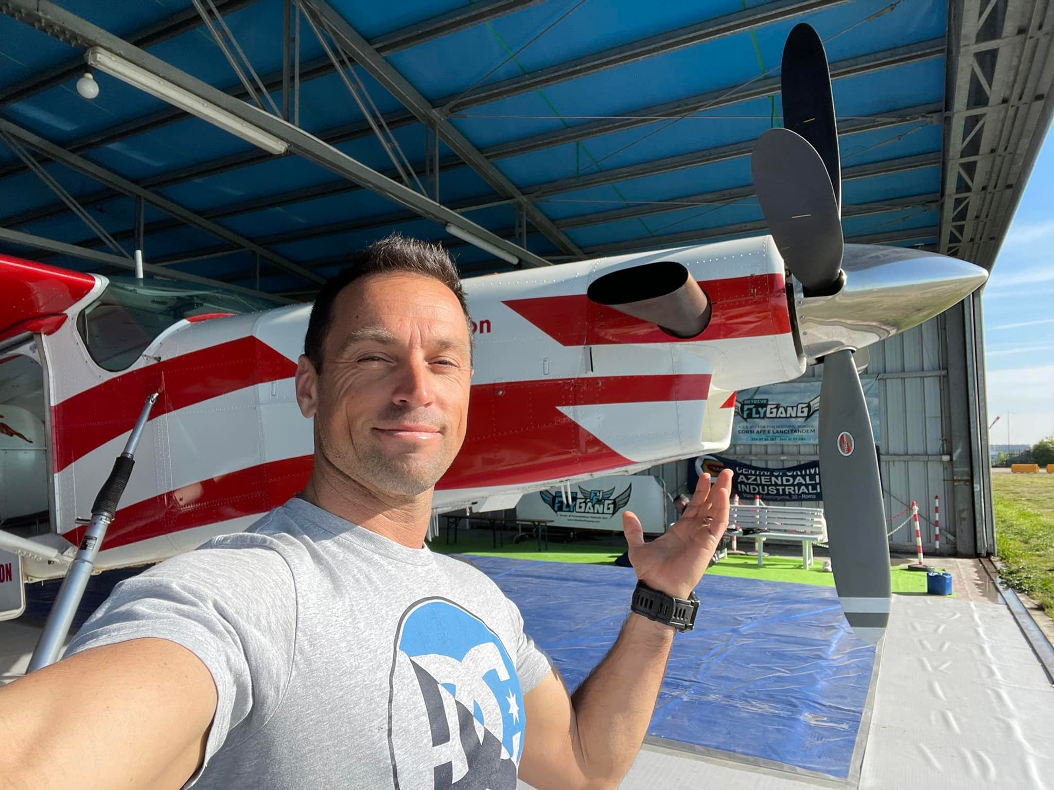 Precipita con il paracadute e muore a 49 anni, la Maremma piange Sandro ...